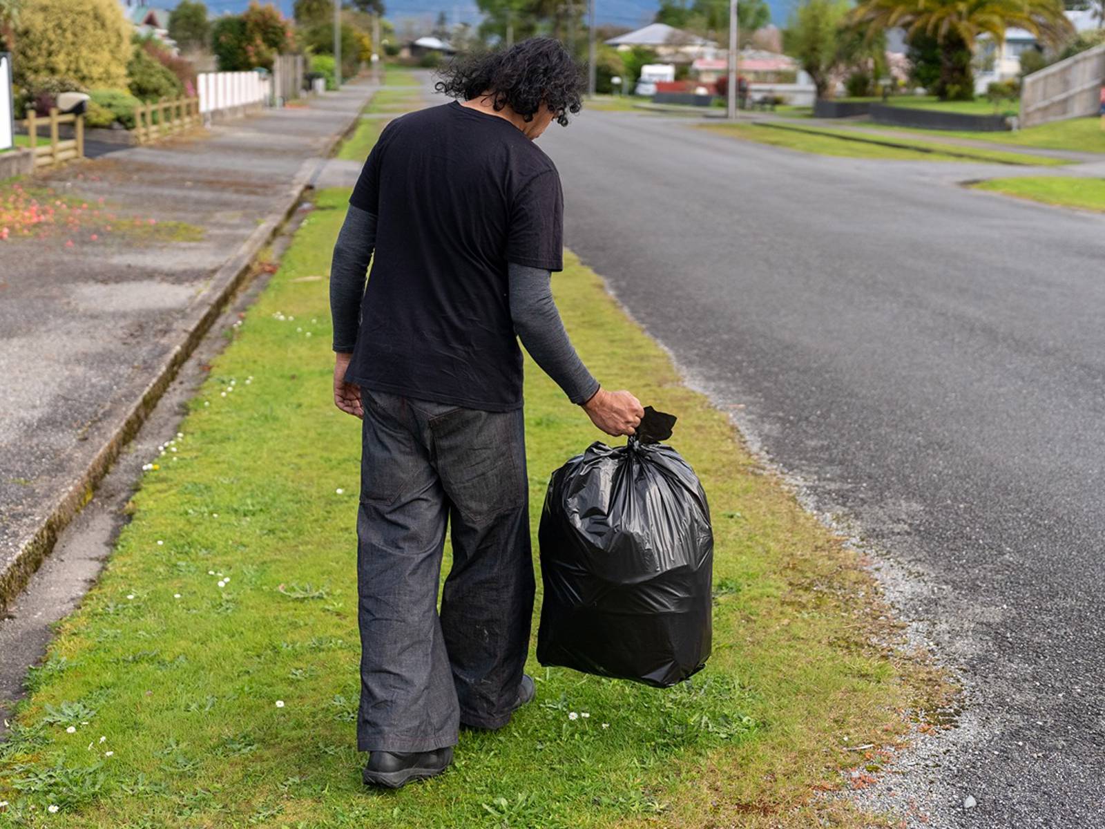 Refuse and recycling zones